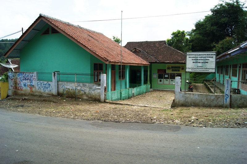 Warga Terancam Longsor, Pemdes Bantar Agung Peroleh Bantuan Tanah HGU ...